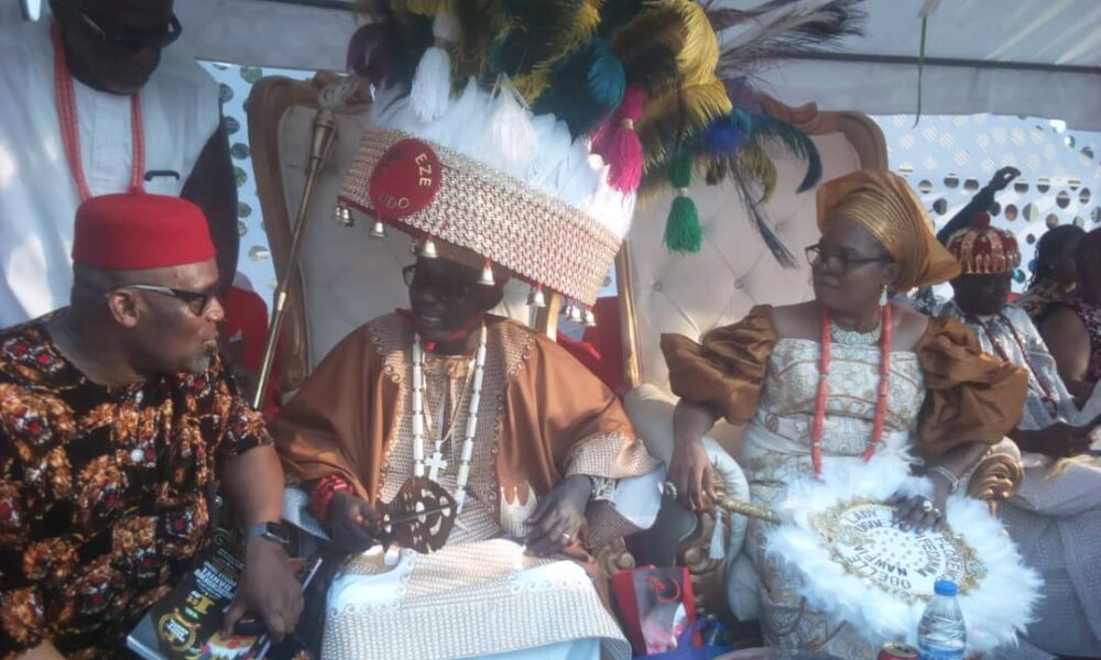 Ofala Festival: Anambra Monarch Celebrates Maiden Ofala, Confers ...