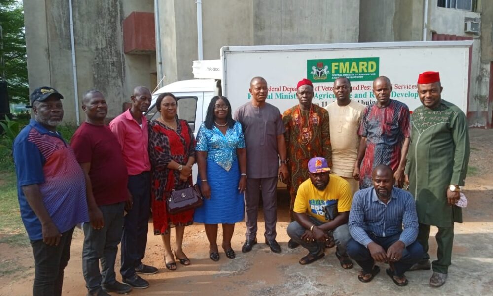 Anambra Butchers Recieve New Refrigerated Van to End Wheelbarrow Meat ...